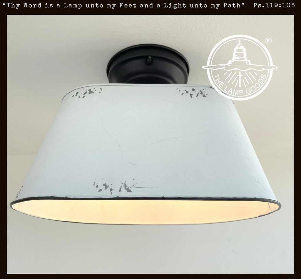 Farmhouse White Distressed Oval Duo Ceiling Light Fixture – Historia